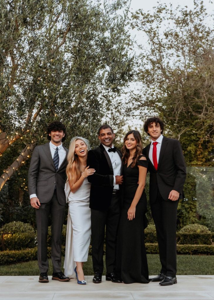 Tim Curly Leach net worth: Port Protection Wife, Bio & age